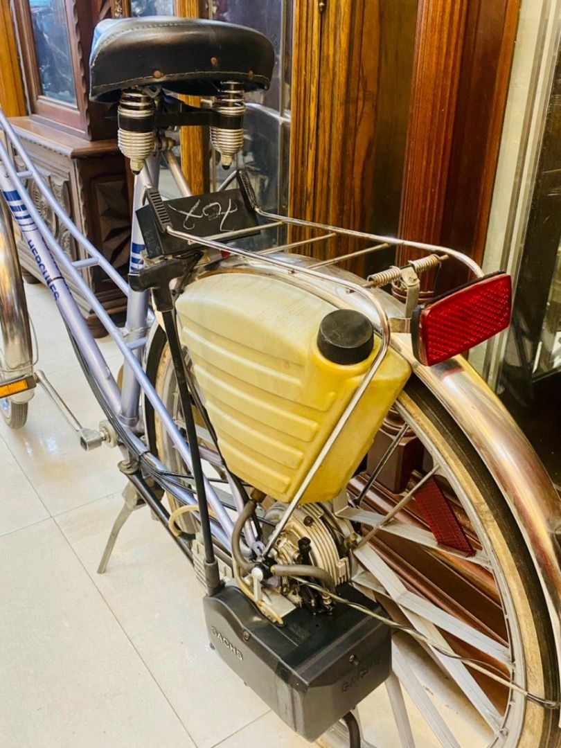 Xe đạp gắn máy HERCULES của Đức