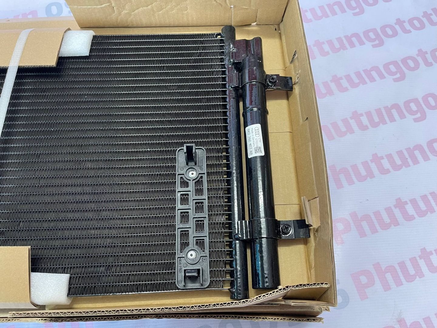 Giàn nóng AUDI A4 chính hãng